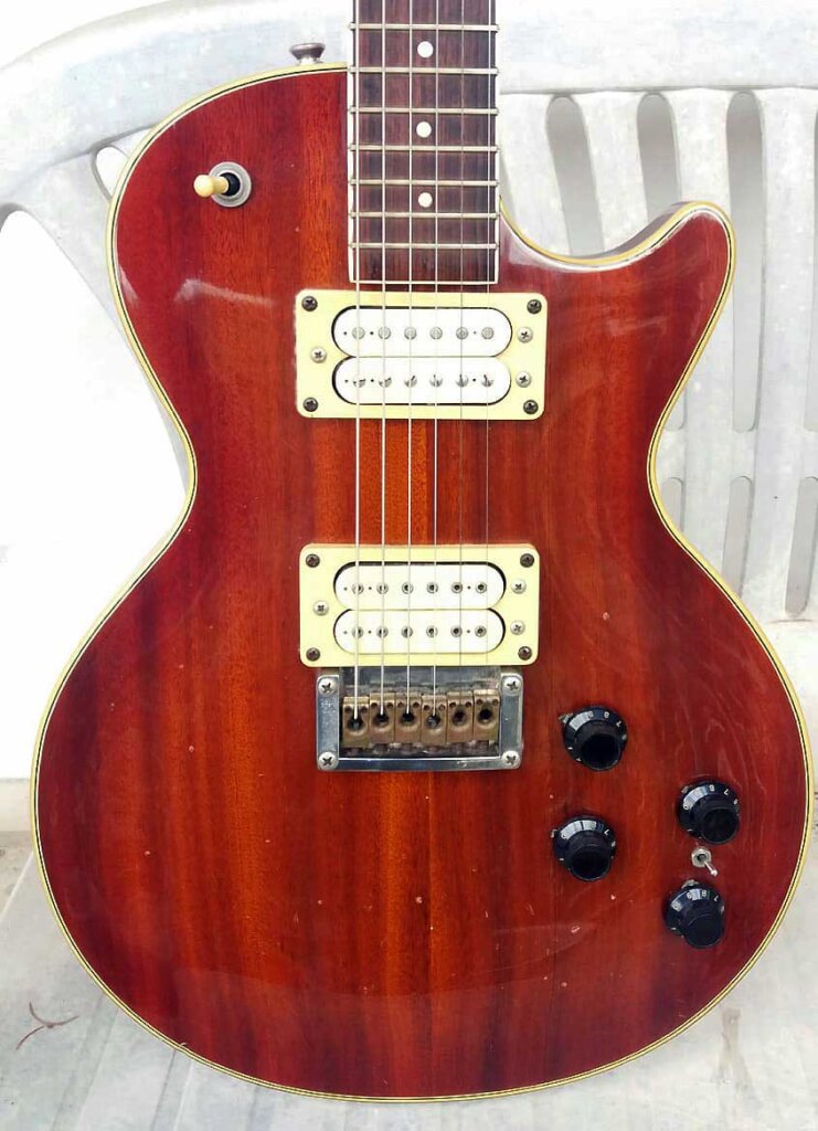 Vintage Italian Guitars - Classic2Vintage