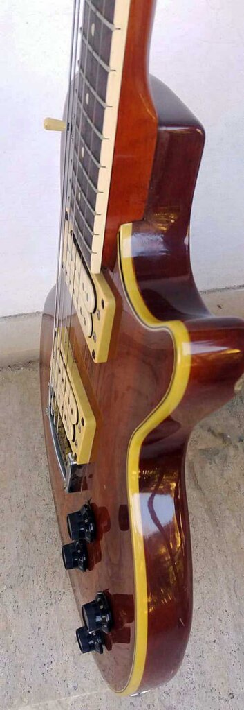 Vintage Italian Guitars - Classic2Vintage